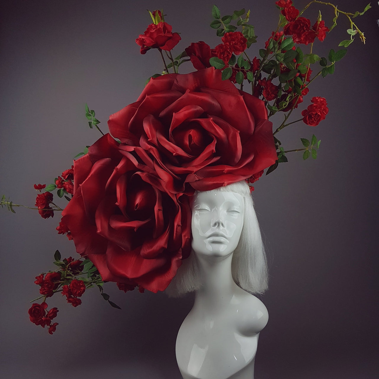 "Wild Roses" Giant Red Rose Hat – Pearls & Swine