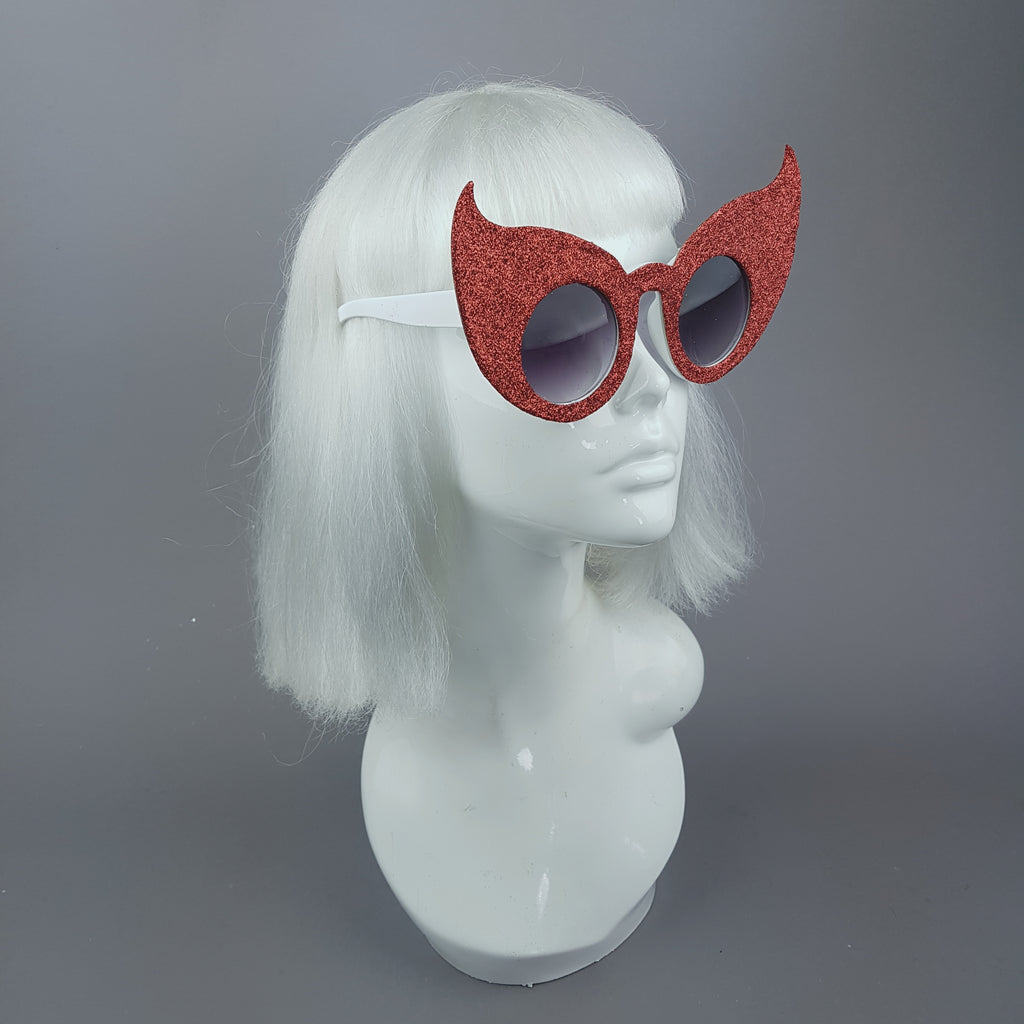 "Hex" Red Glitter Devil Horn Sunglasses – Pearls & Swine