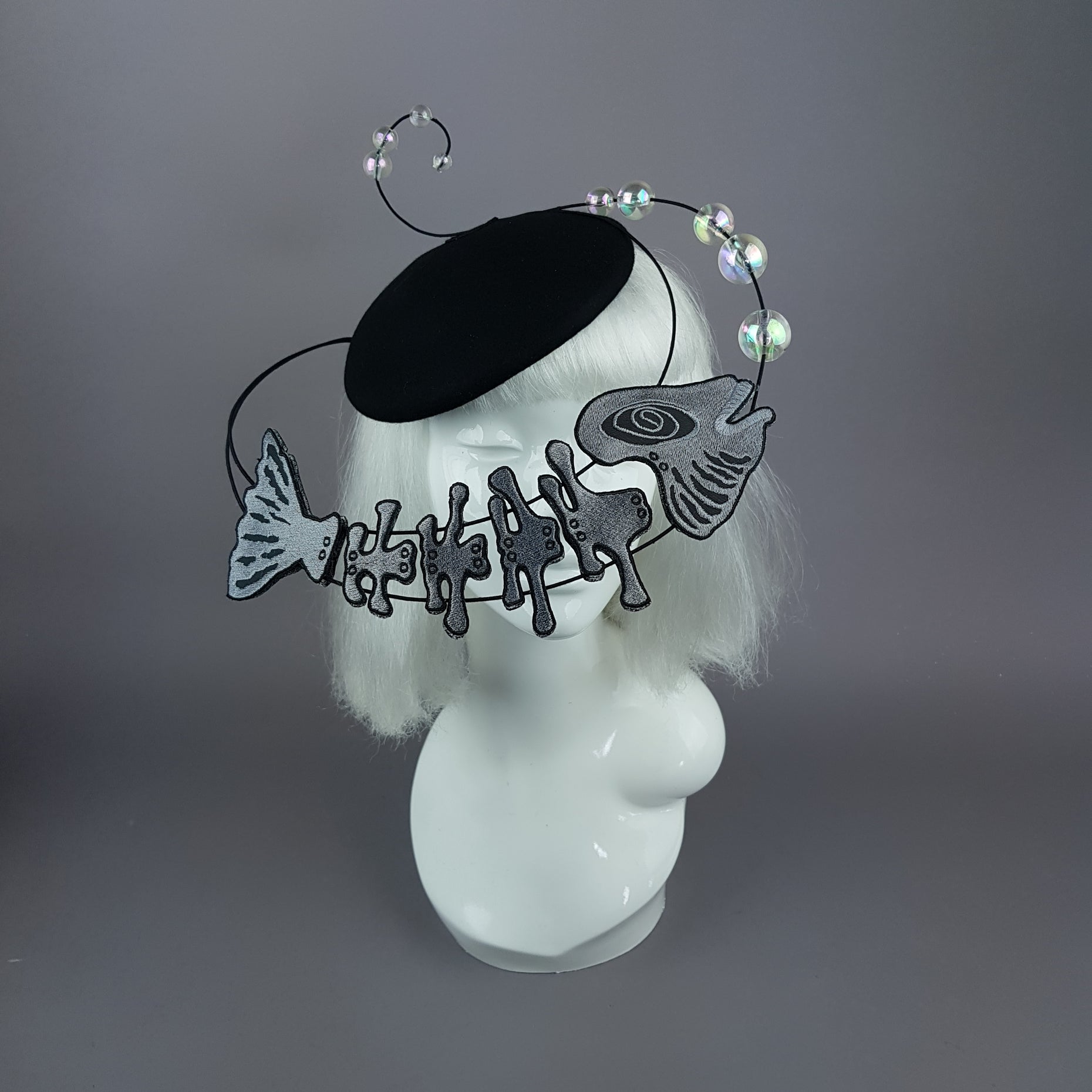 "Mira" Fish & Bubbles Fascinator Hat – Pearls & Swine