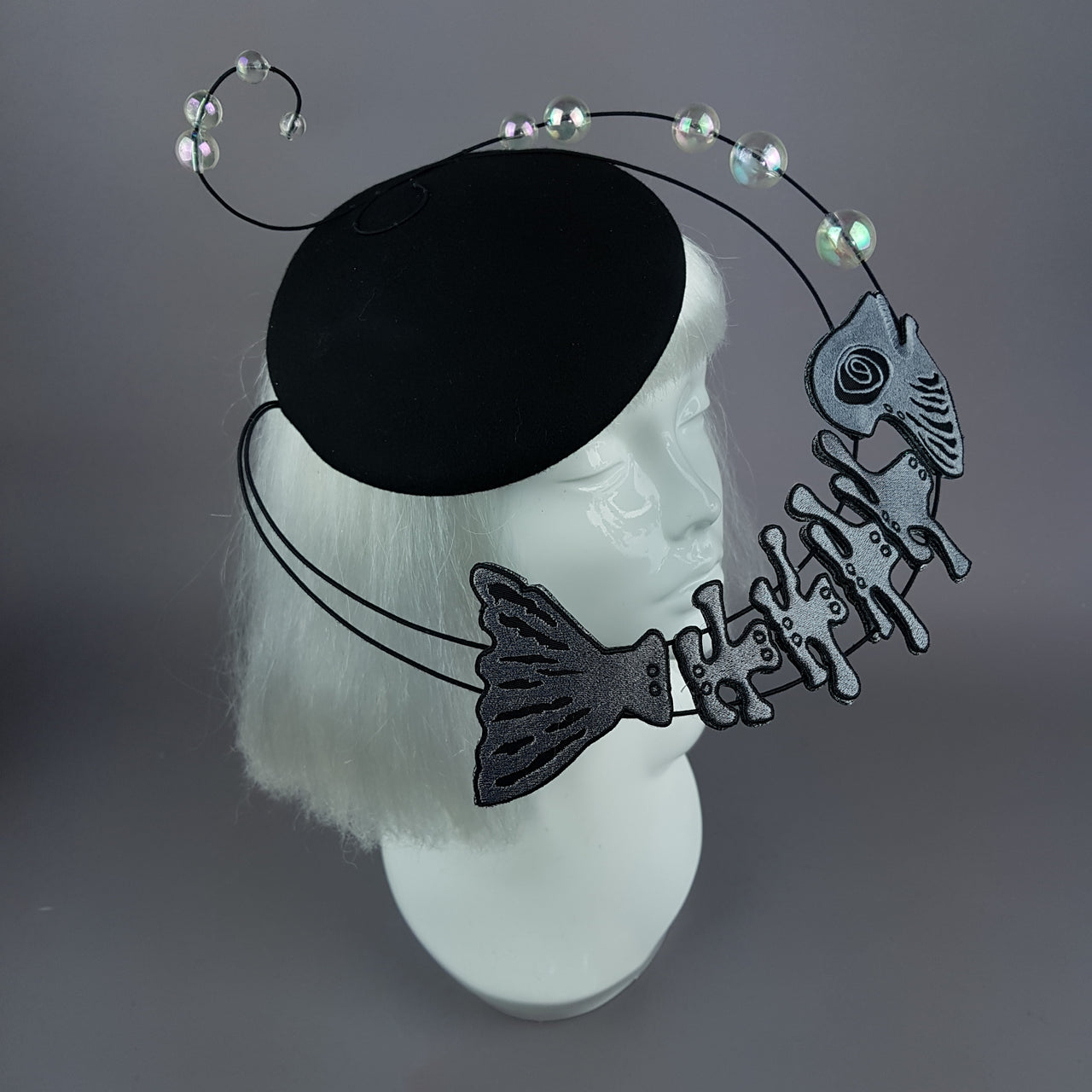 "Mira" Fish & Bubbles Fascinator Hat – Pearls & Swine