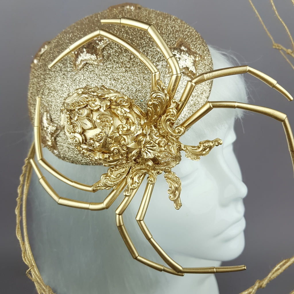 "Arachne" Gold Spider & Web Fascinator Hat – Pearls & Swine