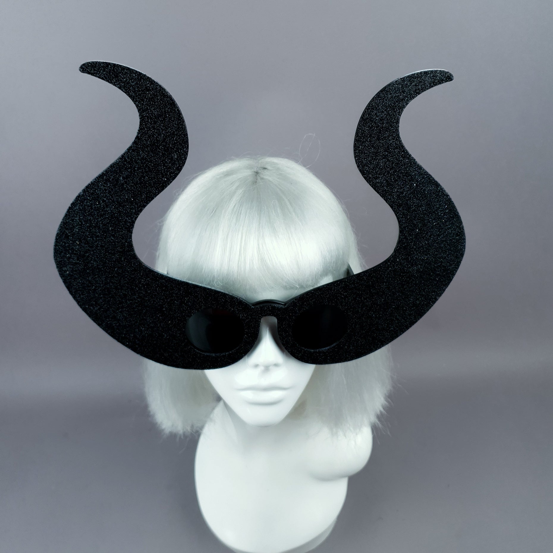 "Deity" Black Glitter Devil Horn Sunglasses – Pearls & Swine