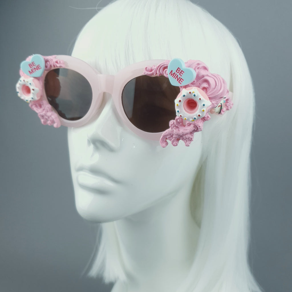 "Sweetie" Pink Filigree Donut Cake Sunglasses – Pearls & Swine