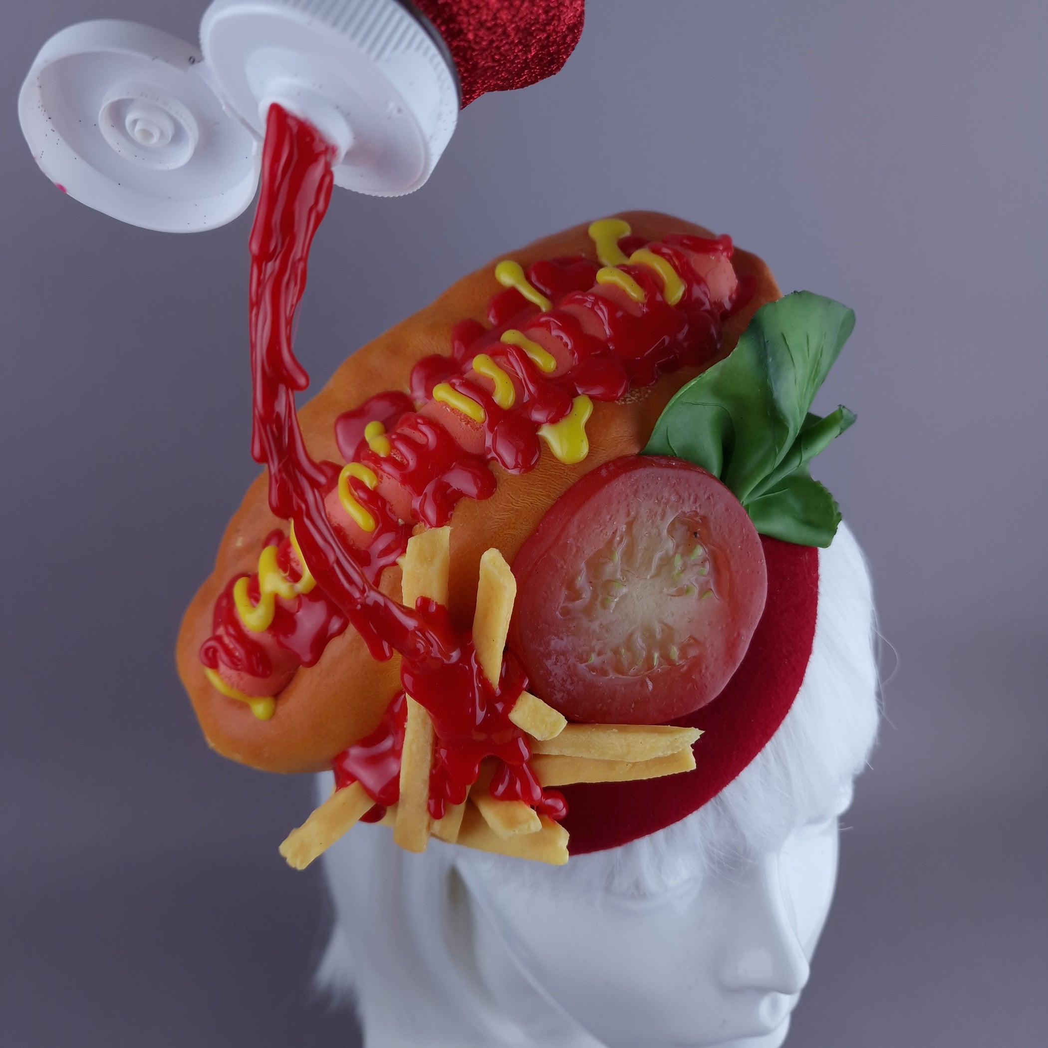 Summer Daze" Hotdog Tomato Sauce Fast Food Fascinator Hat – Pearls & Swine