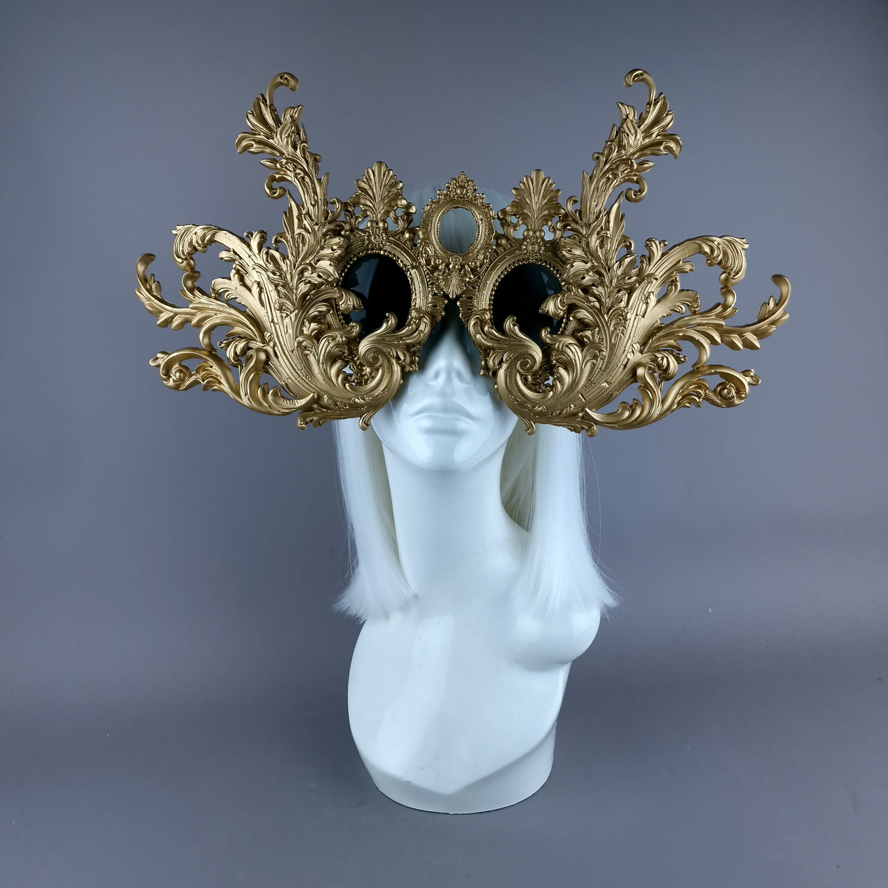 "Monstera" Enormous OTT Gold Filigree Sunglasses Mask – Pearls & Swine