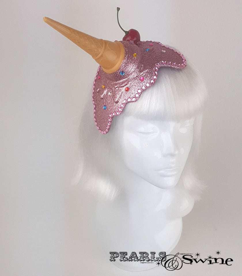 Dropped Ice Cream Fascinator "Miss Whippy" – Pearls & Swine